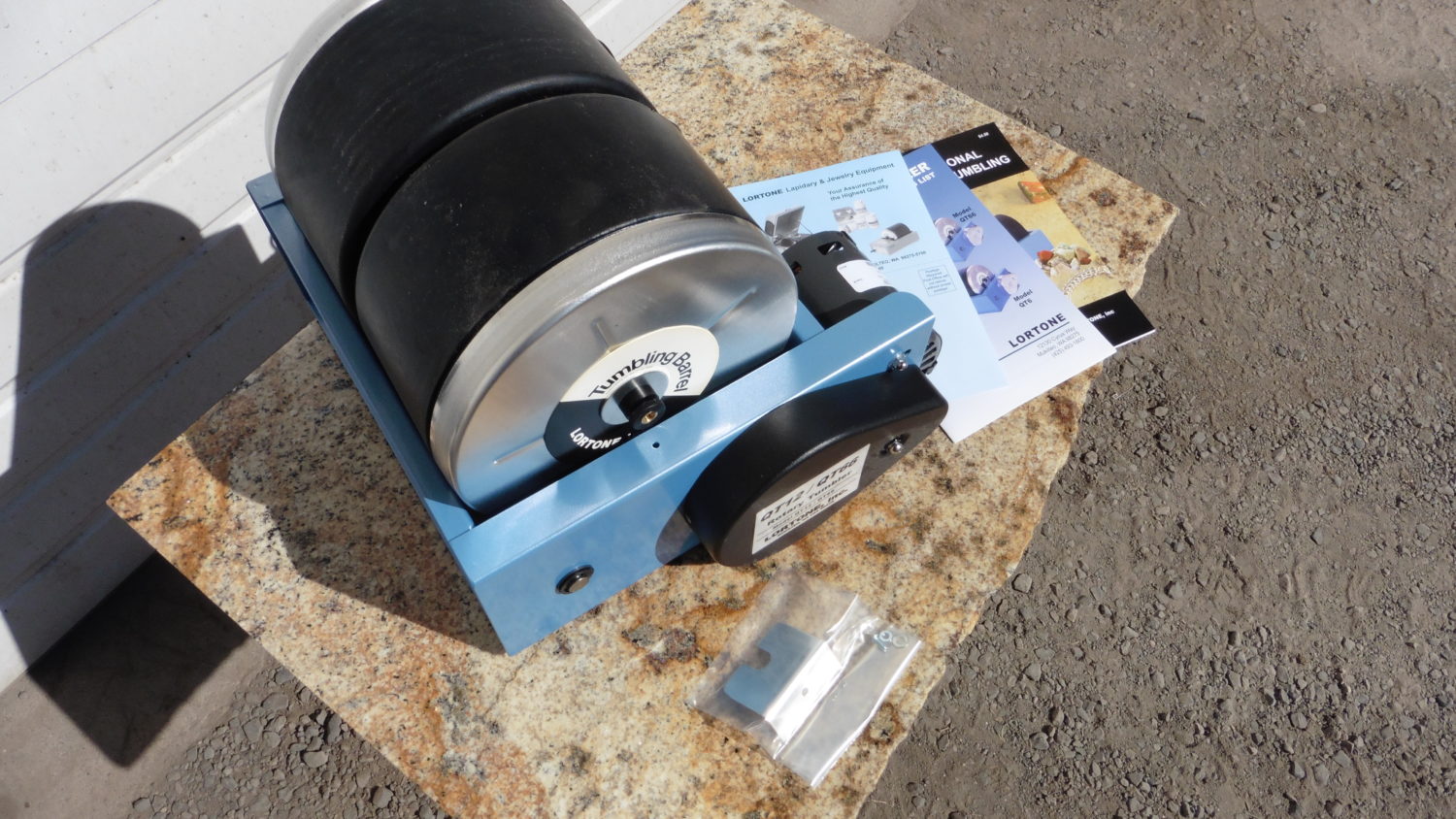 LORTONE DEALER - CigarBoxRock.com