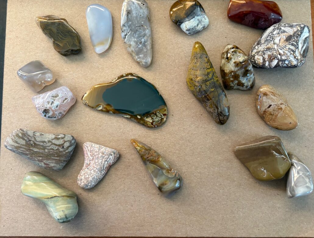 Rock Tumbling - CigarBoxRock.com